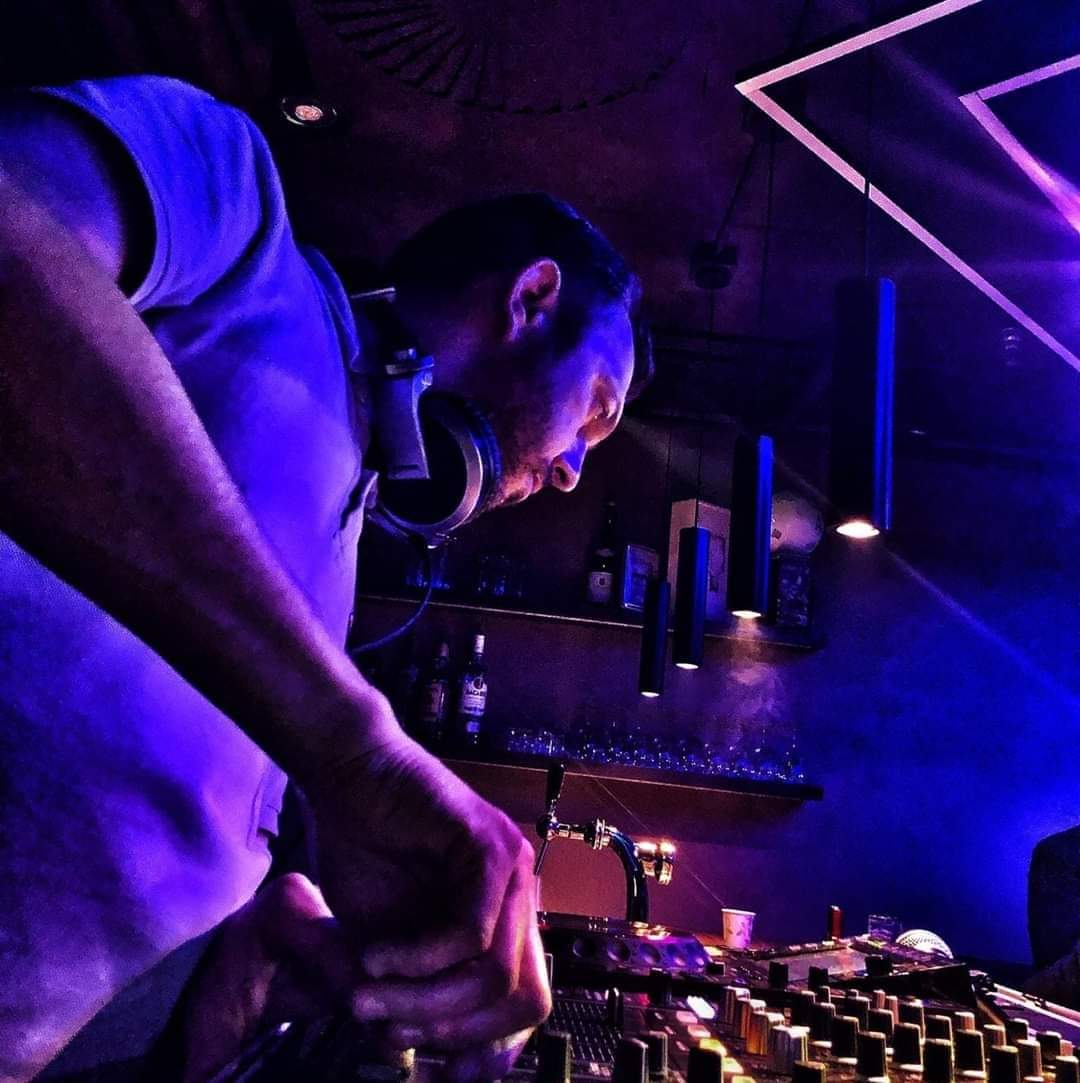 Paardcafe: Jonny B All Night Long! - PAARD