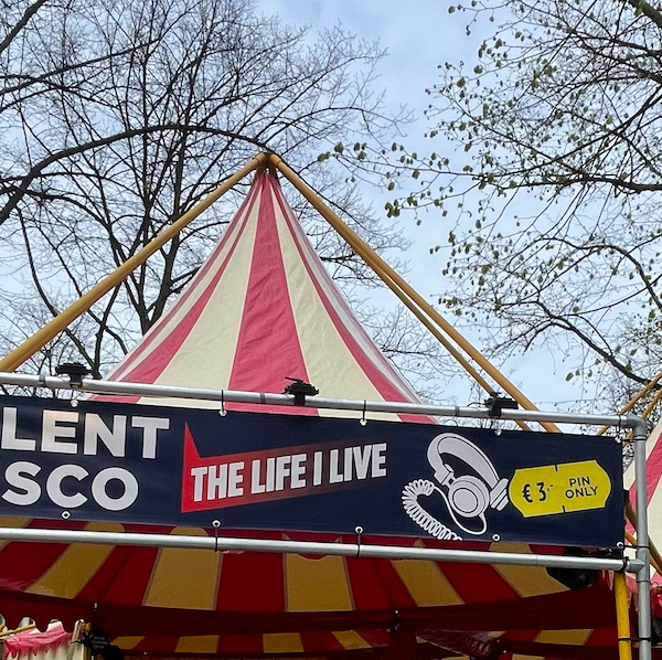 SILENT DISCO - PAARD