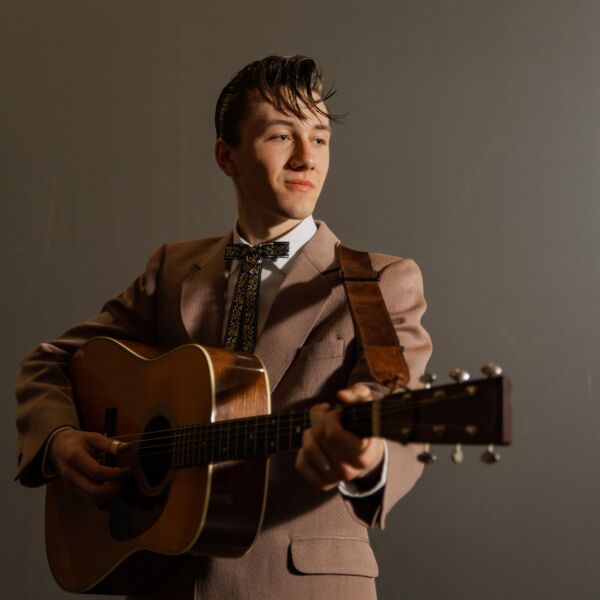 Jake Vaadeland & The Sturgeon River Boys - PAARD